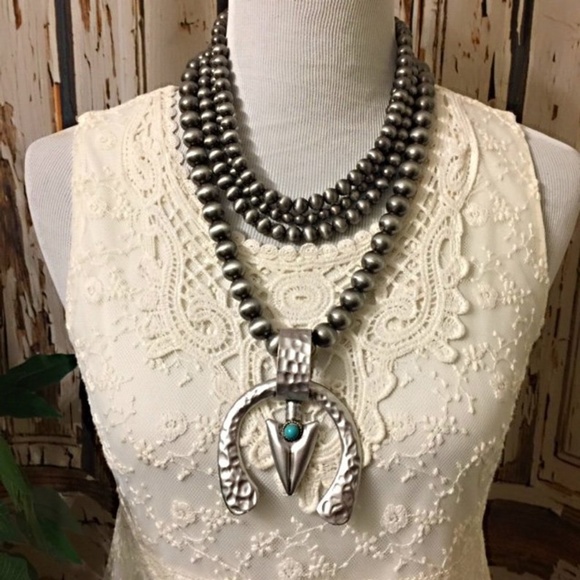 Vintage Country Couture | Jewelry | Silver Native Style Bead Necklace ...